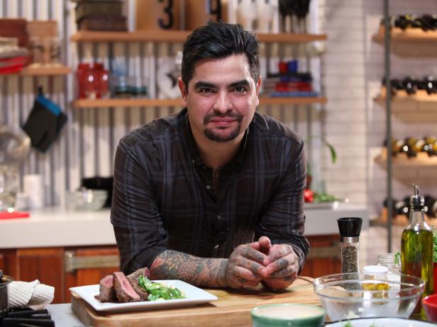 10 Dishes with Celebrity Chef Aarón Sánchez - TheTrendler